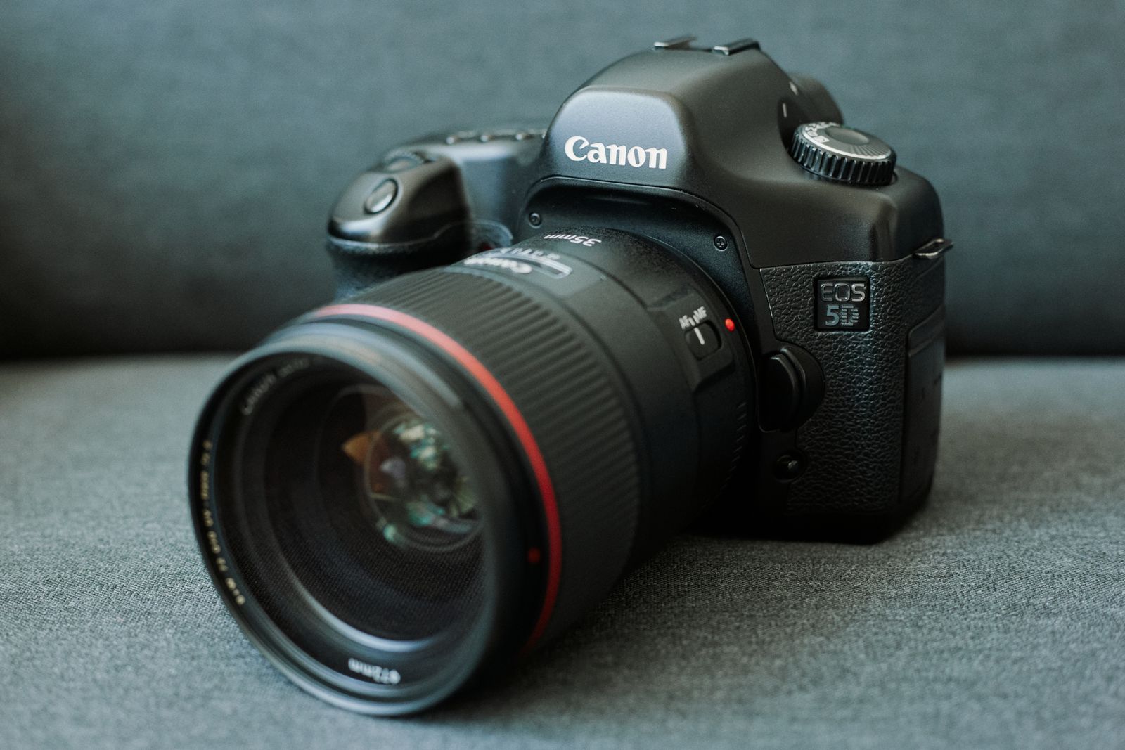 A Review Of The Original Canon EOS 5D Classic